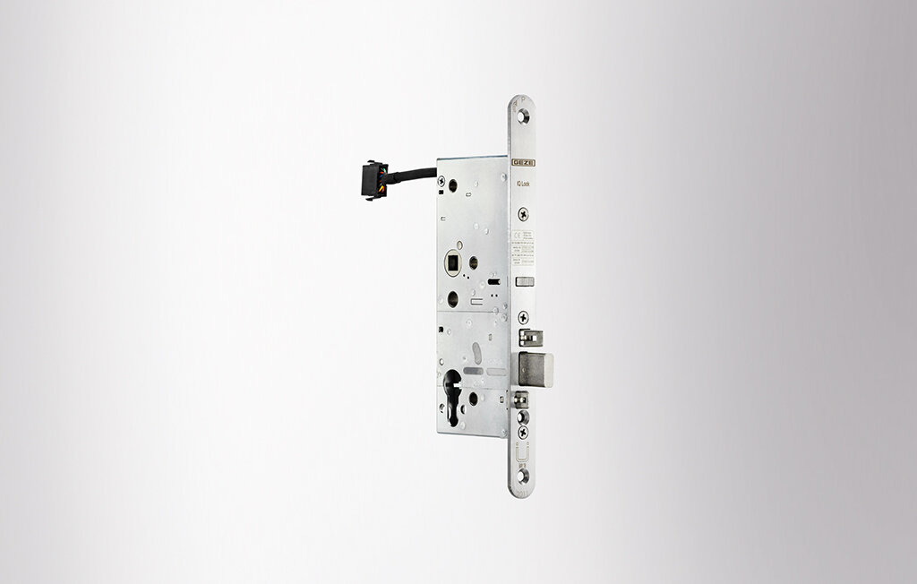 GEZE Elektrisch kuppelbares Panik-Einsteckschloss IQ Lock EM, E72, rund ...